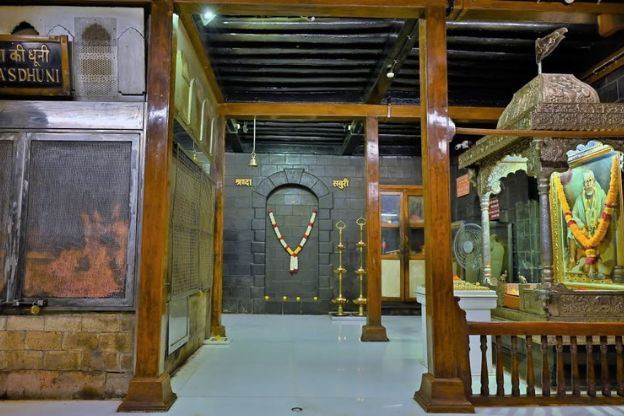 Dwarkamai Shirdi – Sai Baba’s Sacred Abode & Spiritual Experience 2026