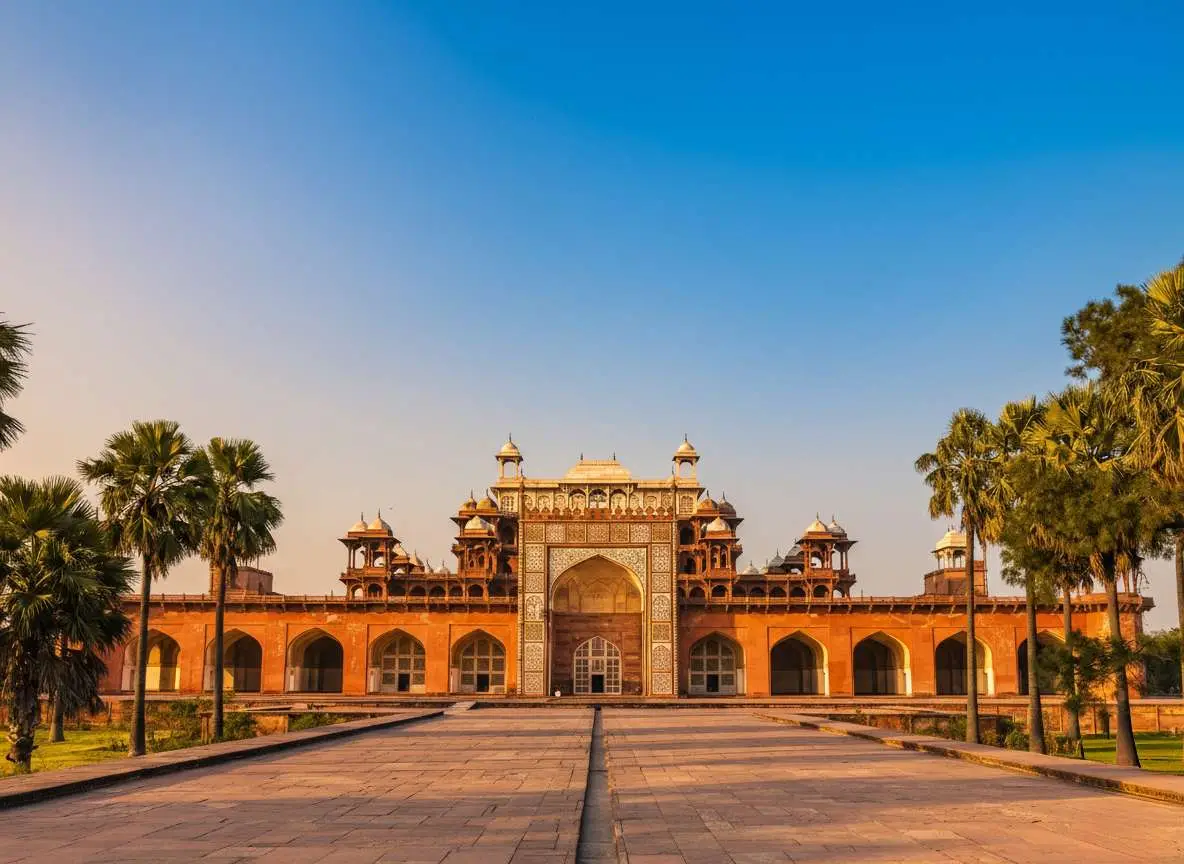 Tomb of Akbar Agra – Majestic Mughal Mausoleum & Architectural Marvel ...