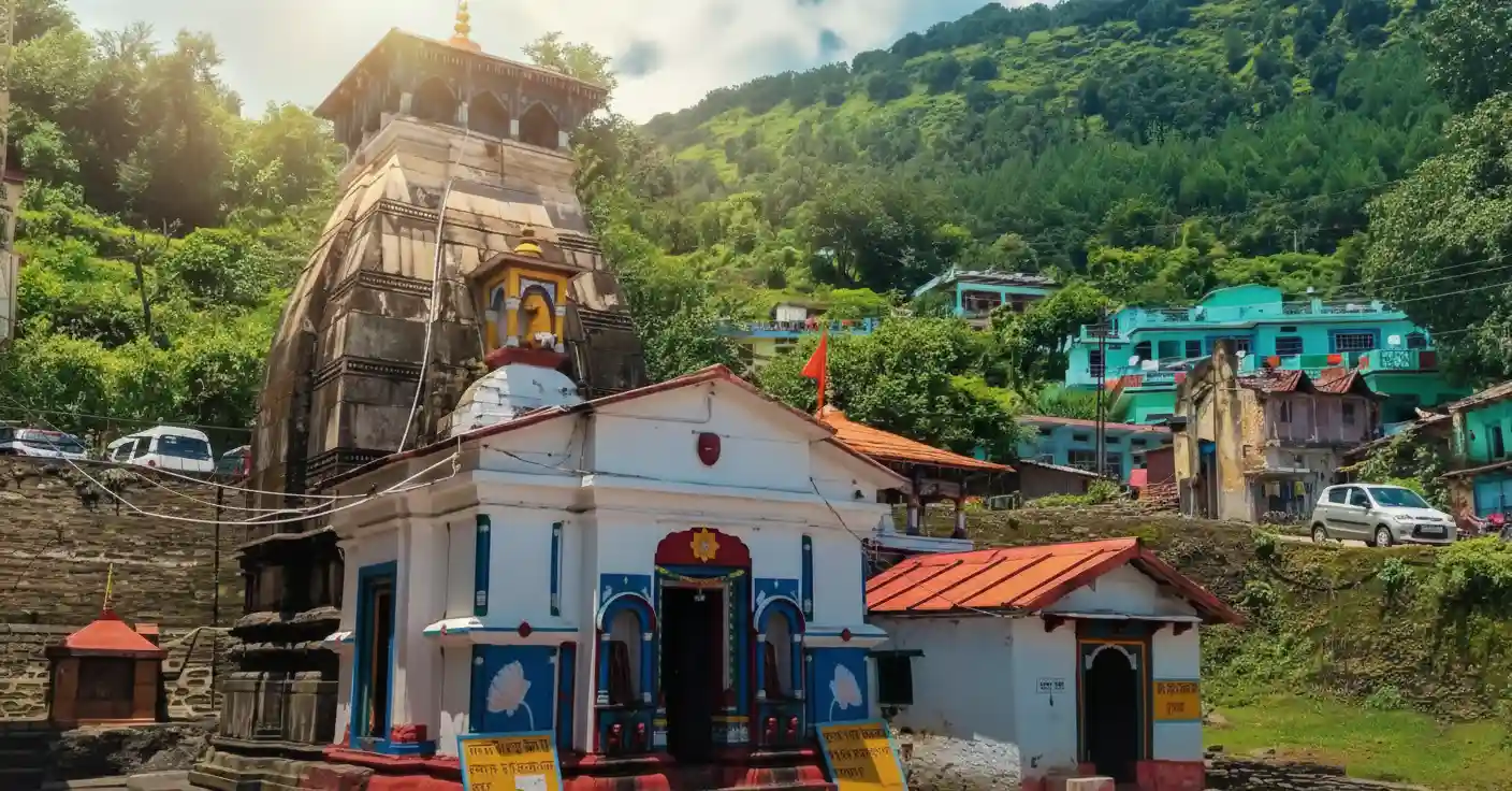 Shree Kashi Vishwanath Temple Guptkashi — Guide, Timings & Practical Tips