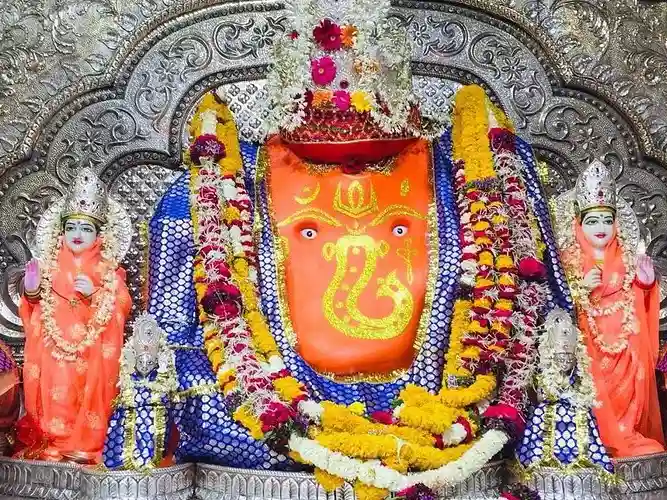 Shri Ganpati Mandir Khajrana Indore Guide 2026 | Timings, Entry Fee ...